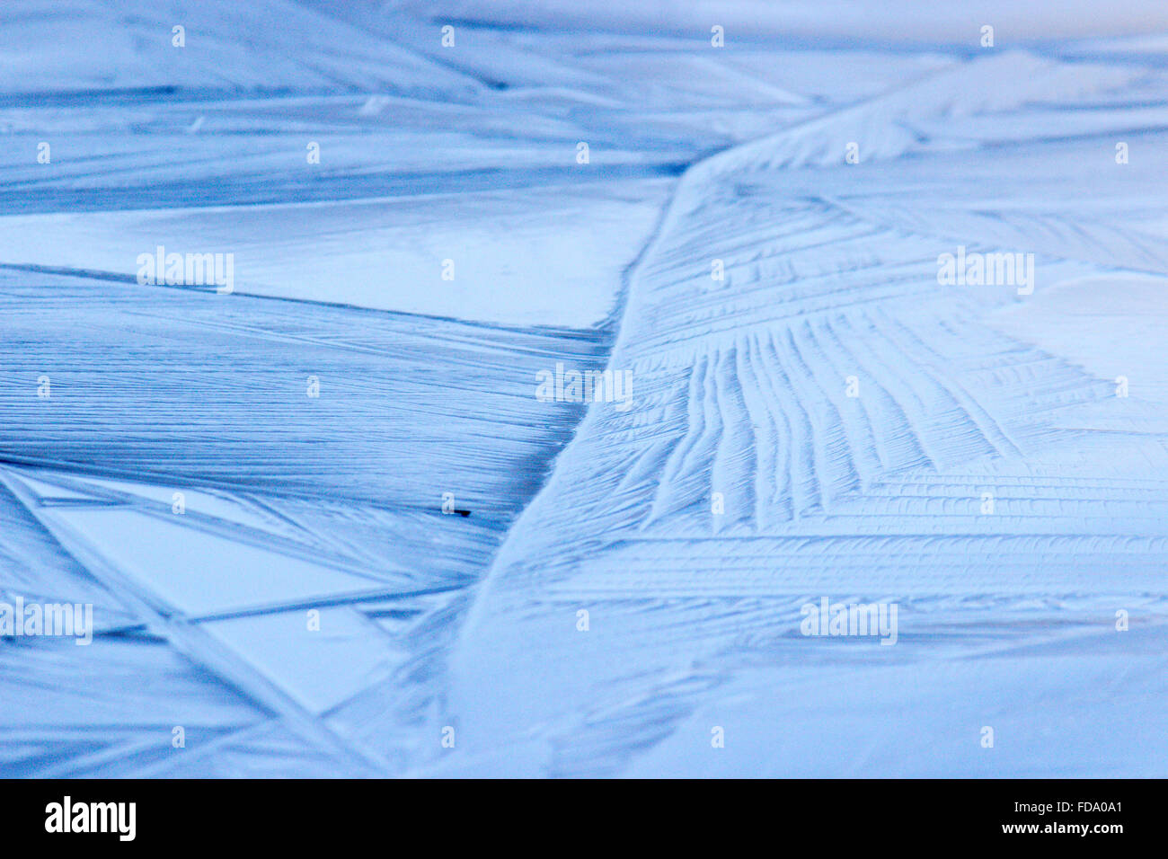 Crystal lake hi-res stock photography and images - Alamy