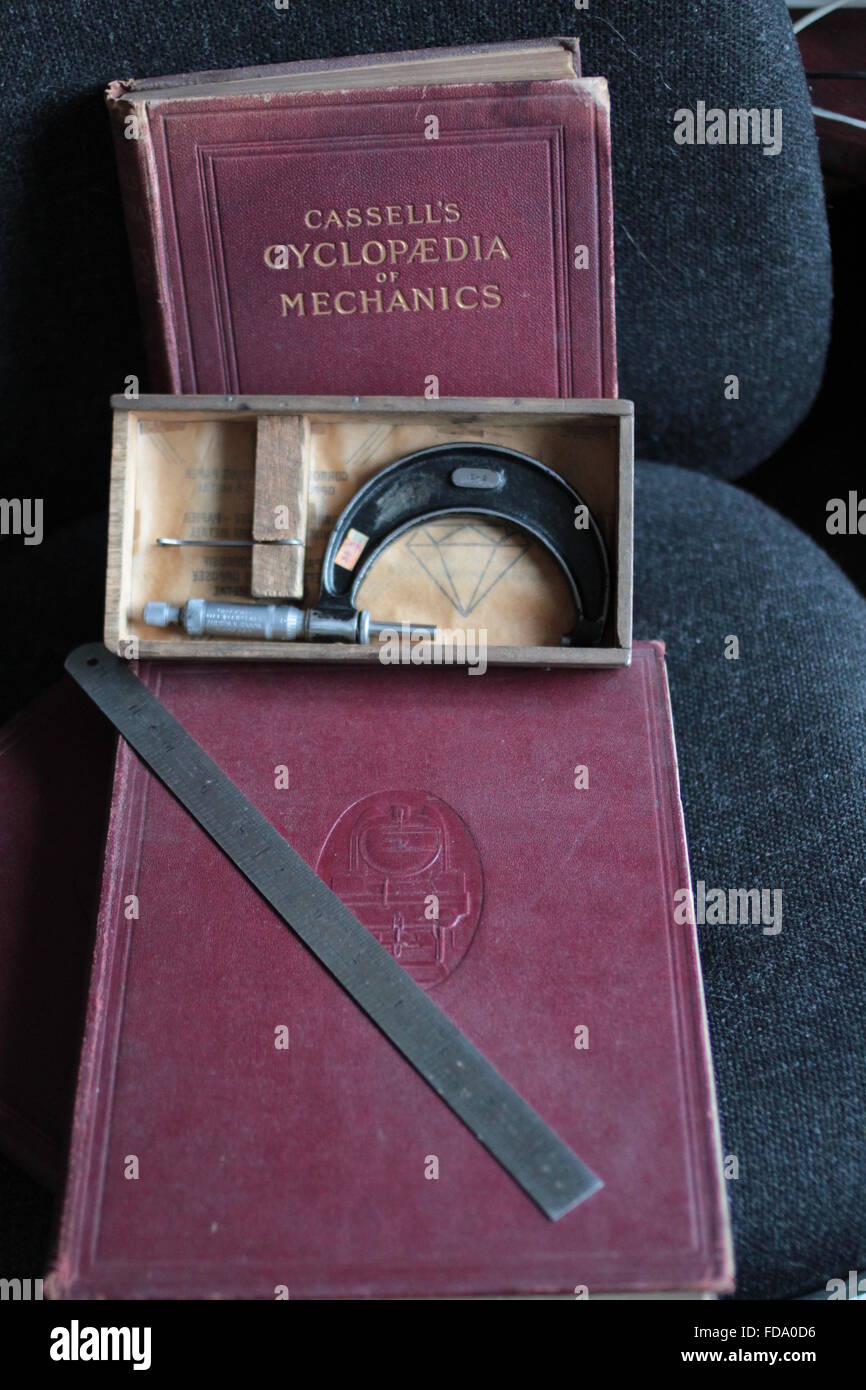 Nanometer Scale High Resolution Stock Photography and Images - Alamy