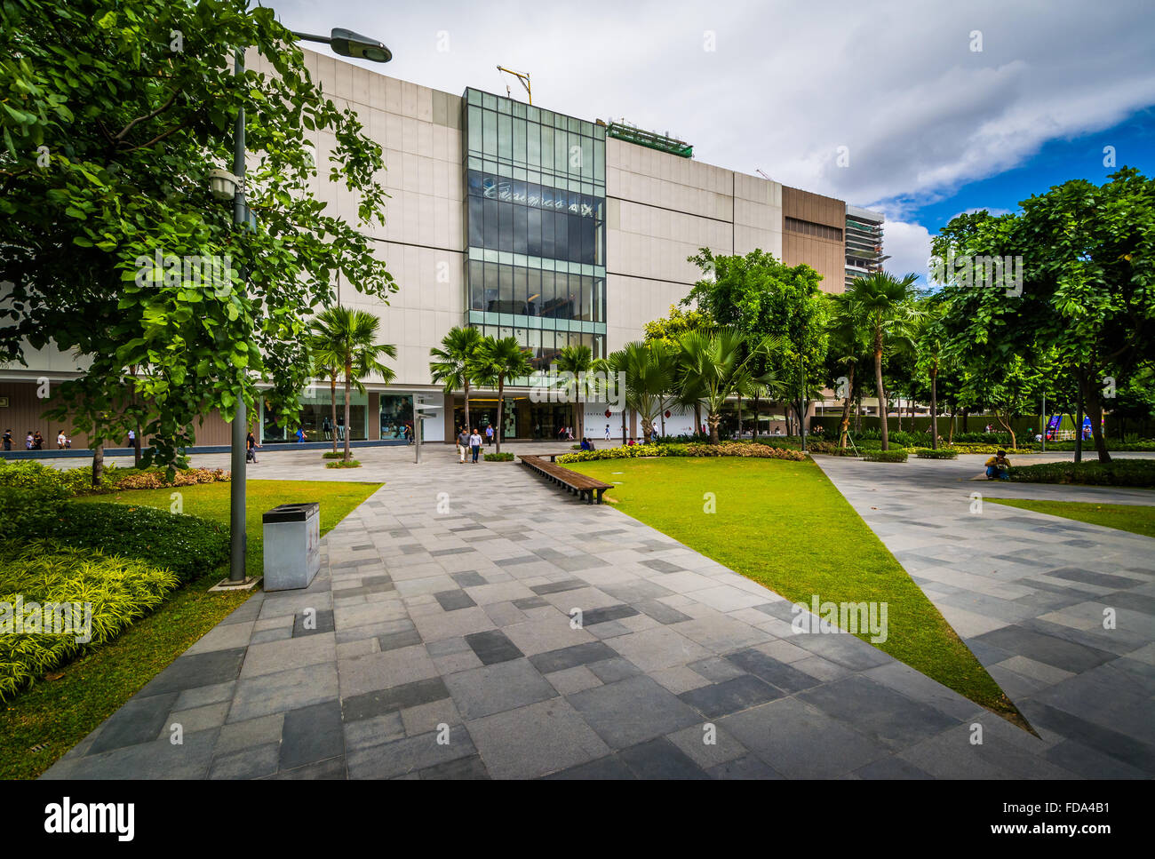 Park and buildings at Bonifacio Global City, in Taguig, Metro Manila ...