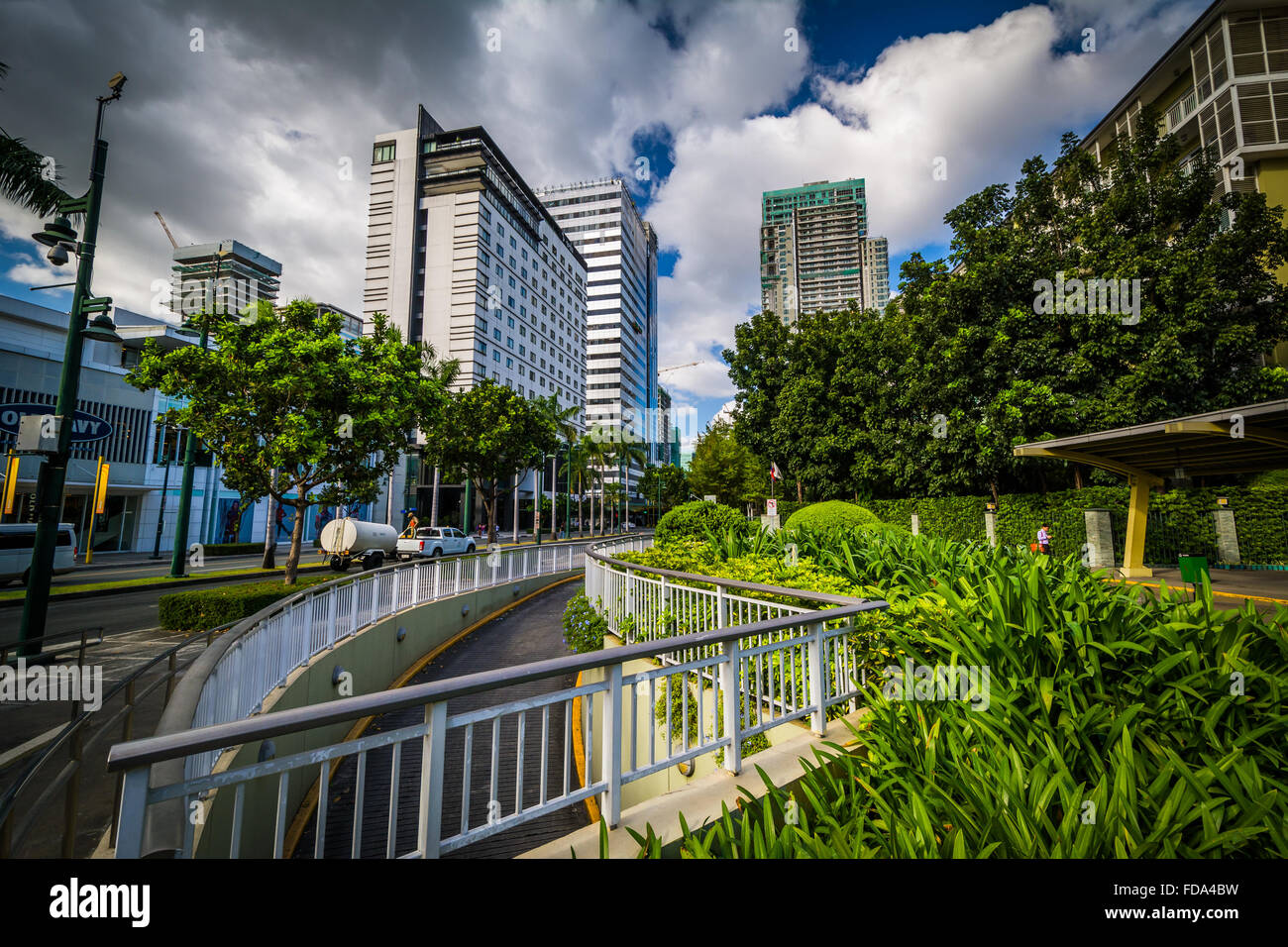 Bonifacio Global City Logo