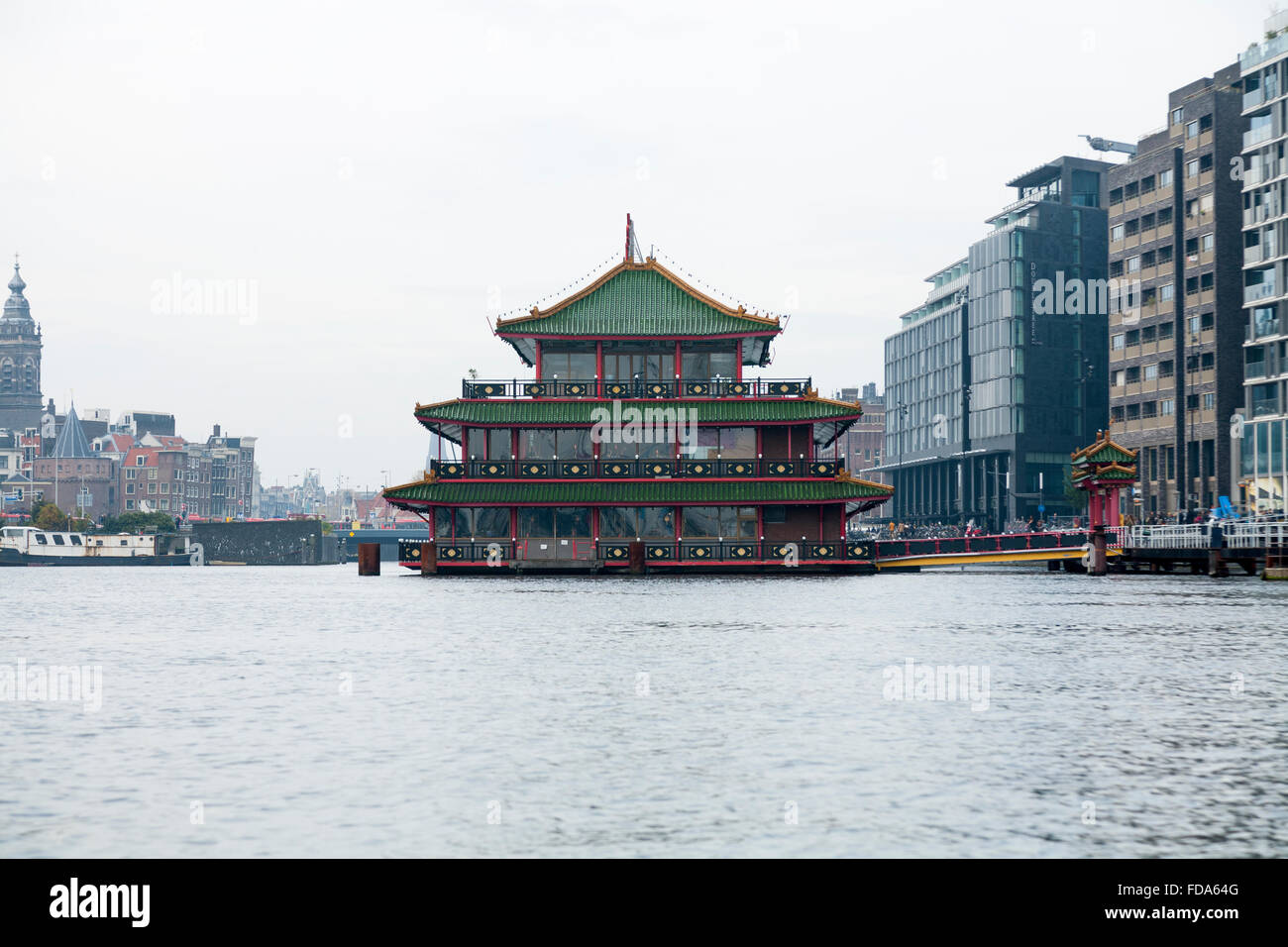 The Sea Palace floating restaurant in Amsterdam. Holland, The ...