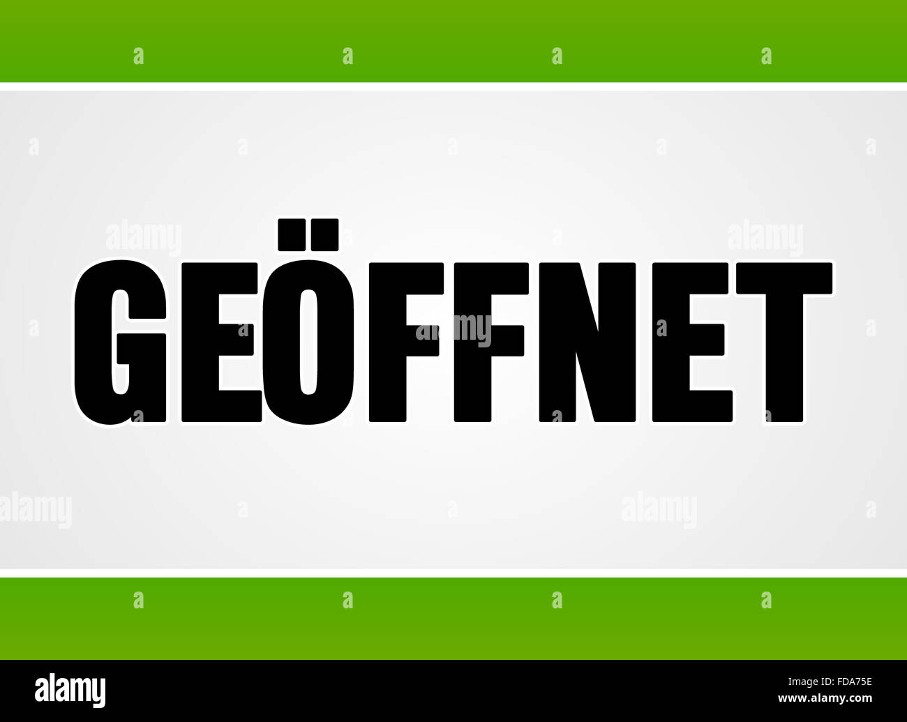 Geoffnet sign in white and green Stock Photo - Alamy