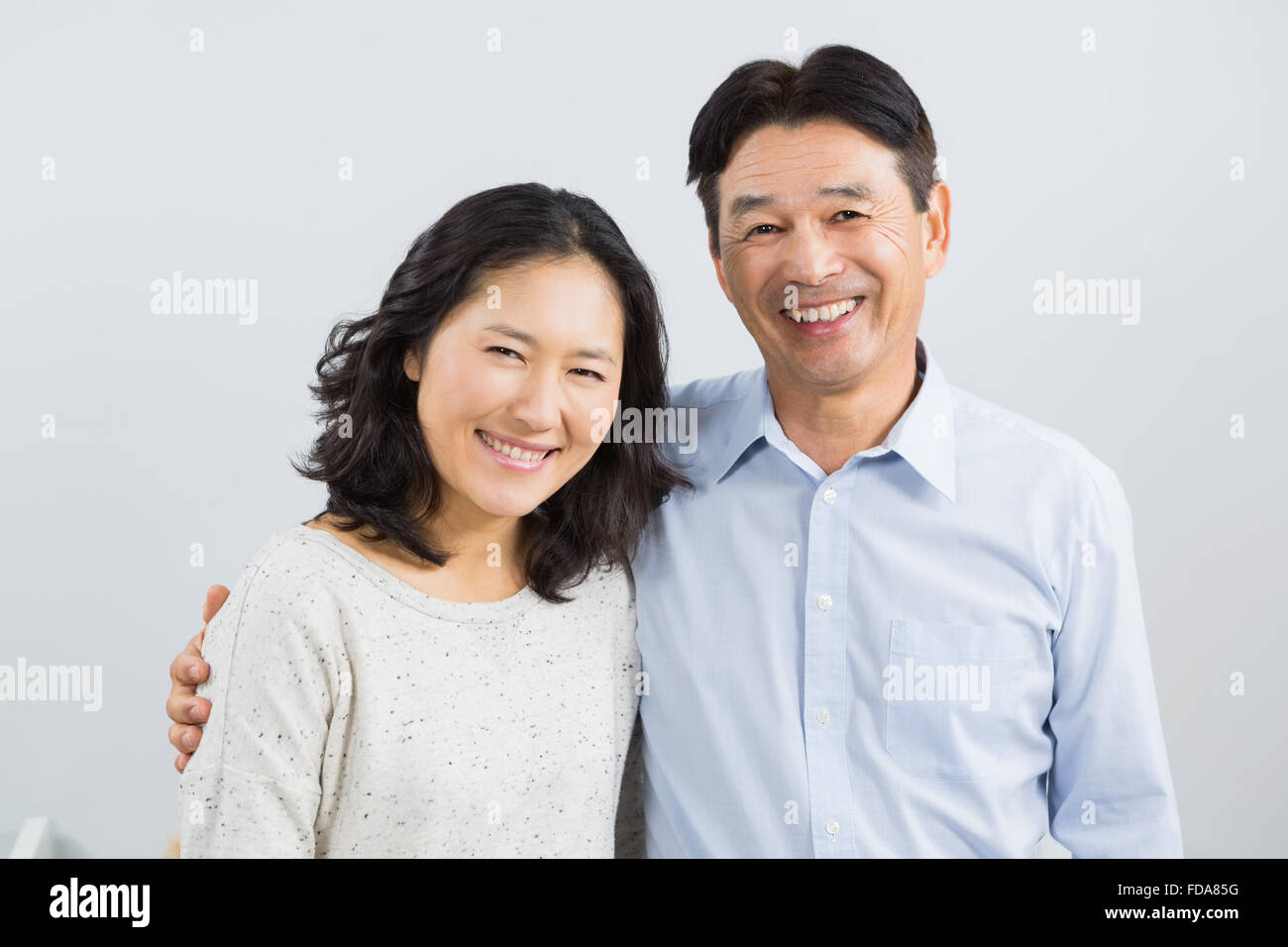 Portrait of happy couple Stock Photo - Alamy