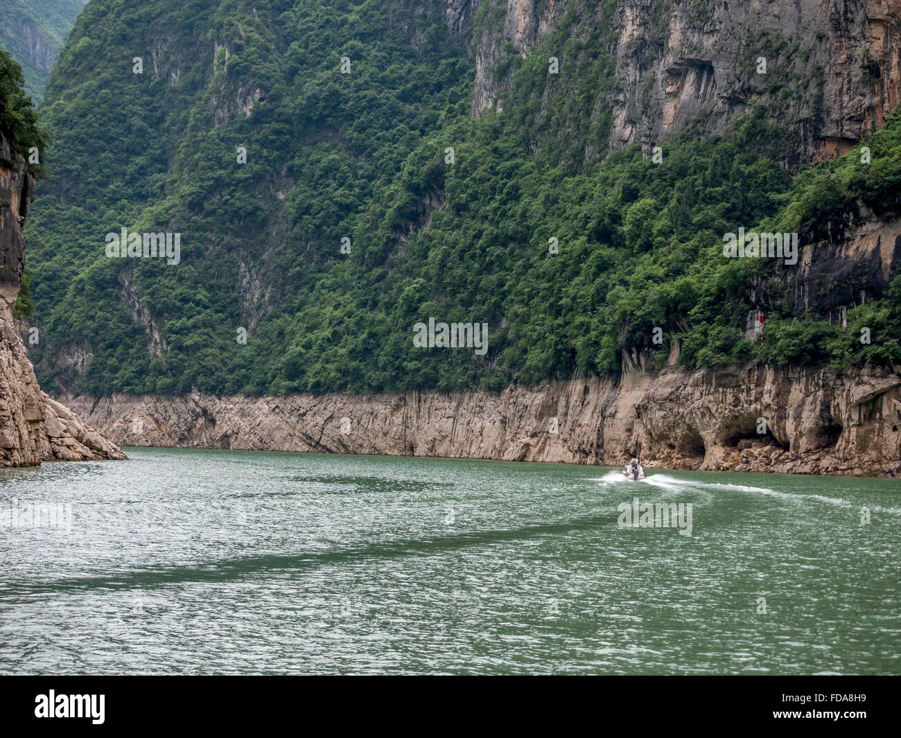 The Shennong Stream A Tributary Of The Yangtze River With Steep ...