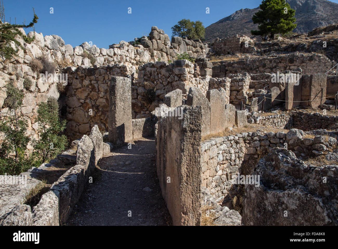 Mycenae citadel greece archeology hi-res stock photography and images - Alamy