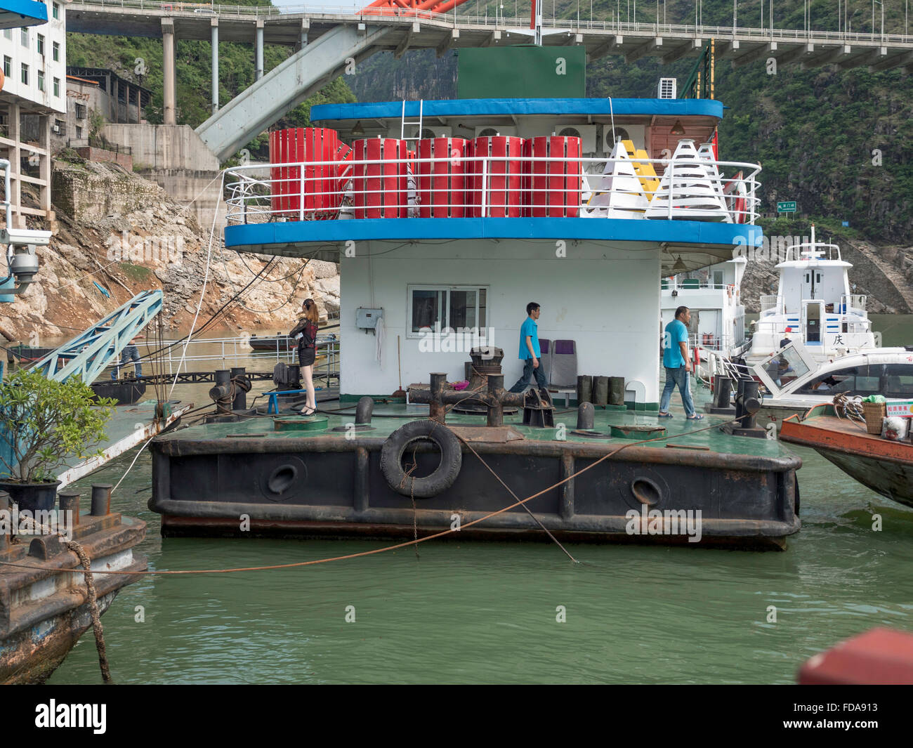 Mooring Dock For Cruise Ships On The Yangtze River At The Lessor Three ...