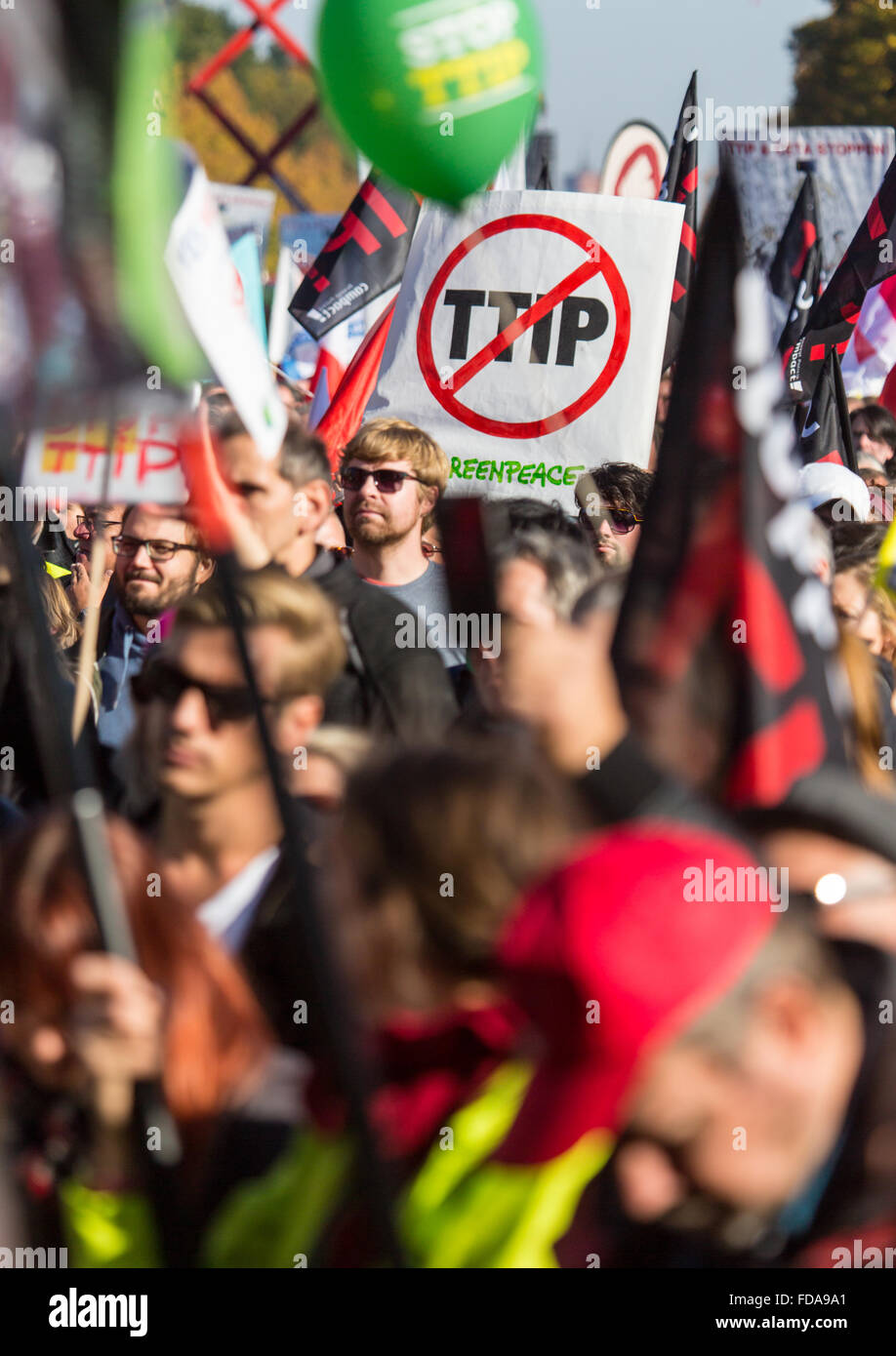 Fta hi-res stock photography and images - Alamy