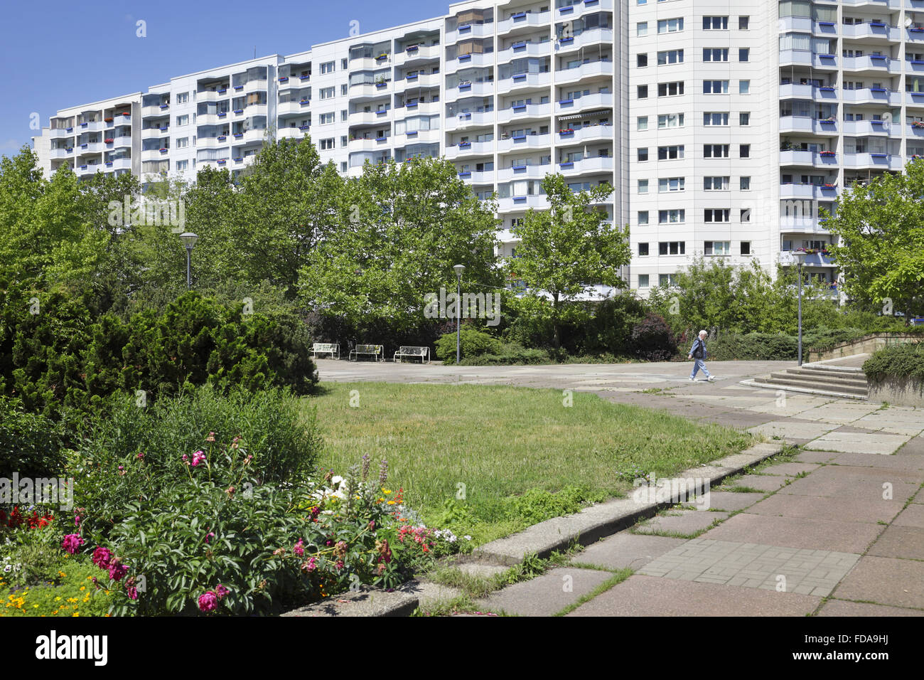 Marzahn marzahn hellersdorf human tenements hi-res stock photography ...