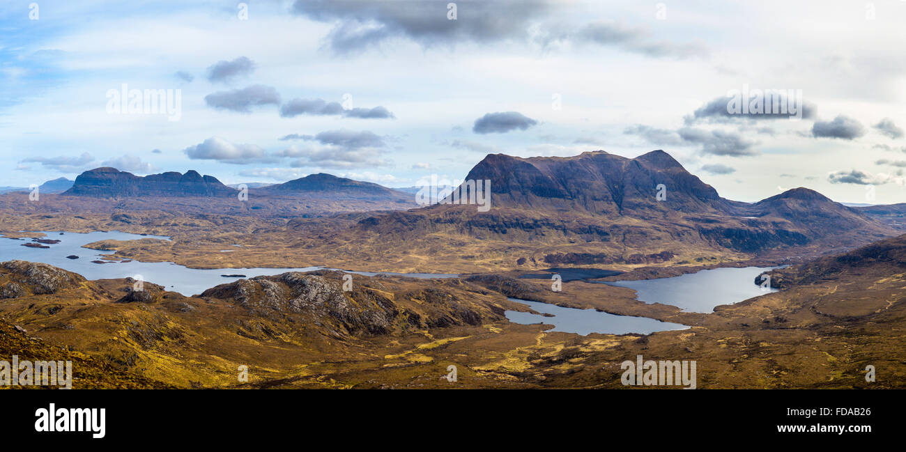 Scottish lochs and castles hi-res stock photography and images - Alamy