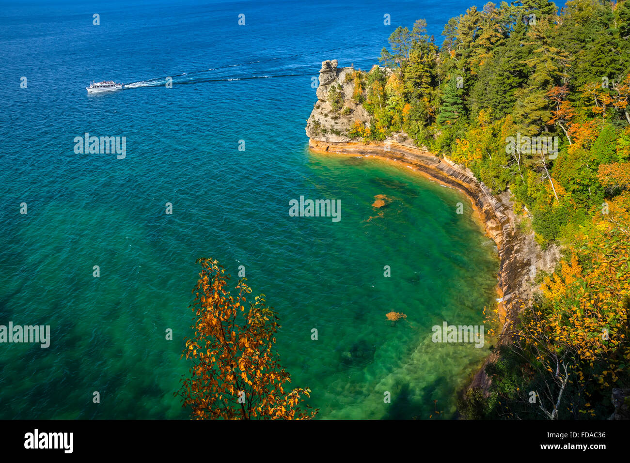 Pictured rock hi-res stock photography and images - Alamy