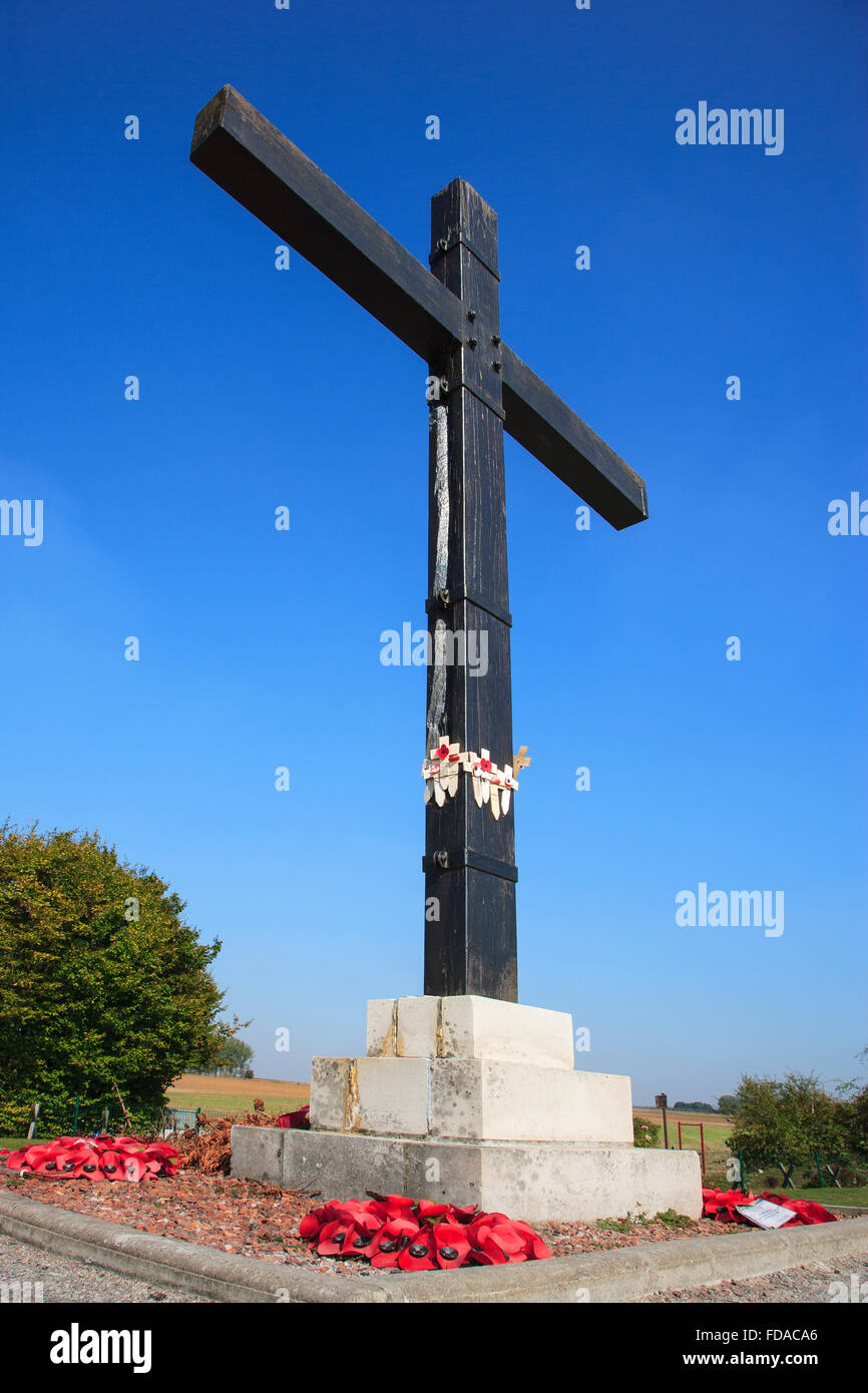 world war 1 cemetery cross poppies memorial ww1 Stock Photo - Alamy