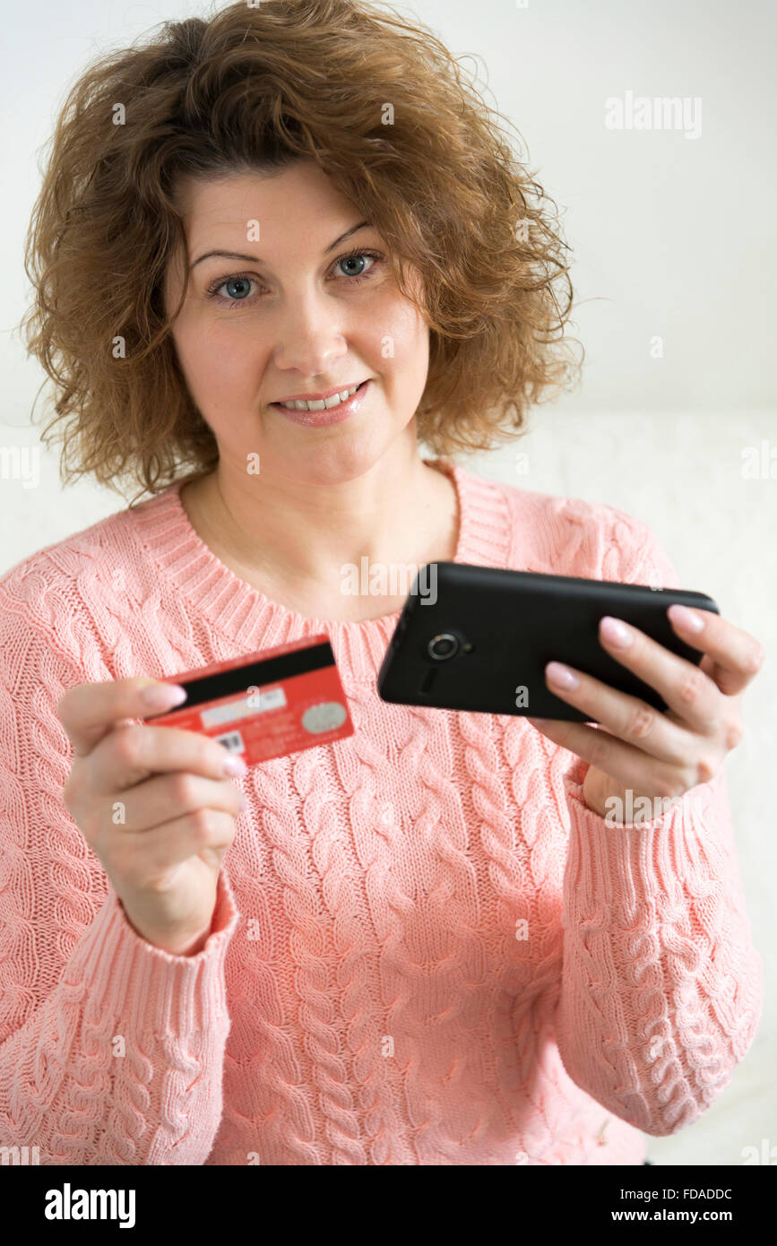 Order and pay from your phone hi-res stock photography and images - Alamy