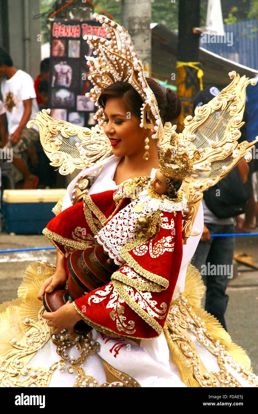 Philippines Cebu Cebu City Sinulog festival. Dancers in the street parade Adrian Baker Stock ...