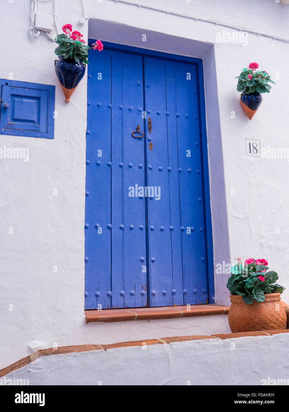 Riveted door hi-res stock photography and images - Alamy