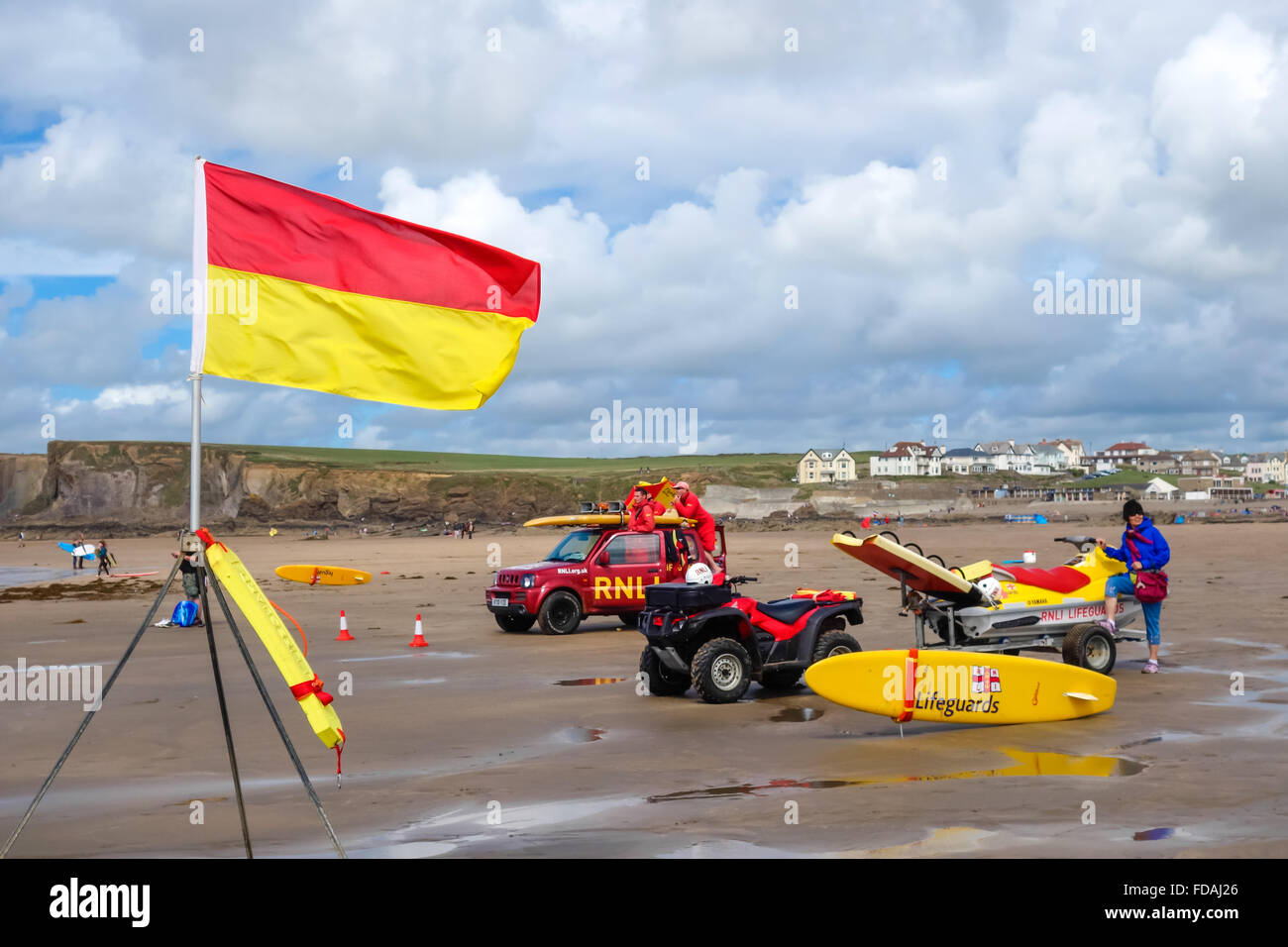 Lifeguards on duty flag hi-res stock photography and images - Alamy