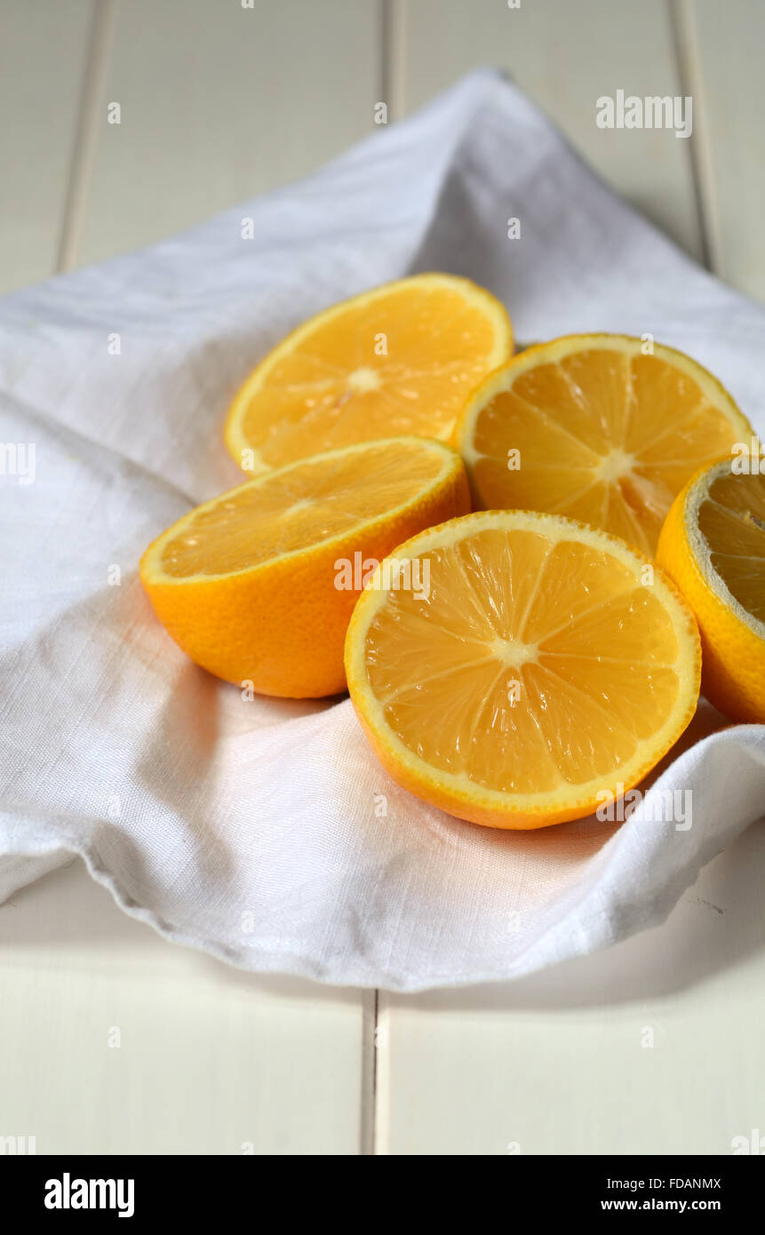 Close up image of bright yellow lemons Stock Photo - Alamy