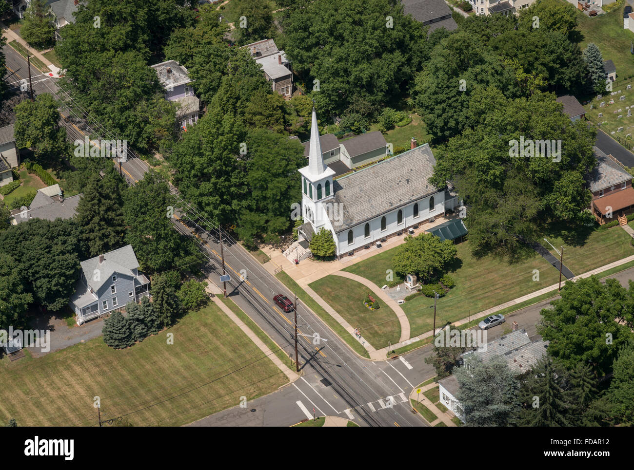 Suburban church hi-res stock photography and images - Alamy