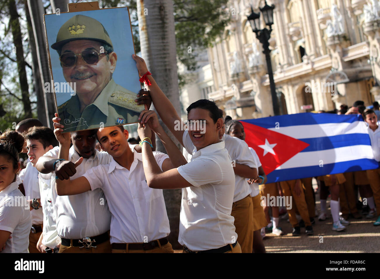 Cuban children are concentrated in a park in Havana to pay homage to ...