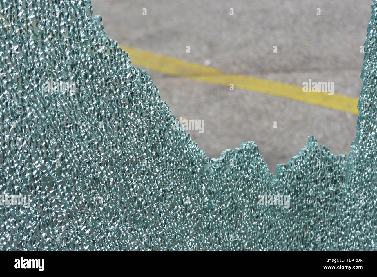 Unbreakable glass hi-res stock photography and images - Alamy