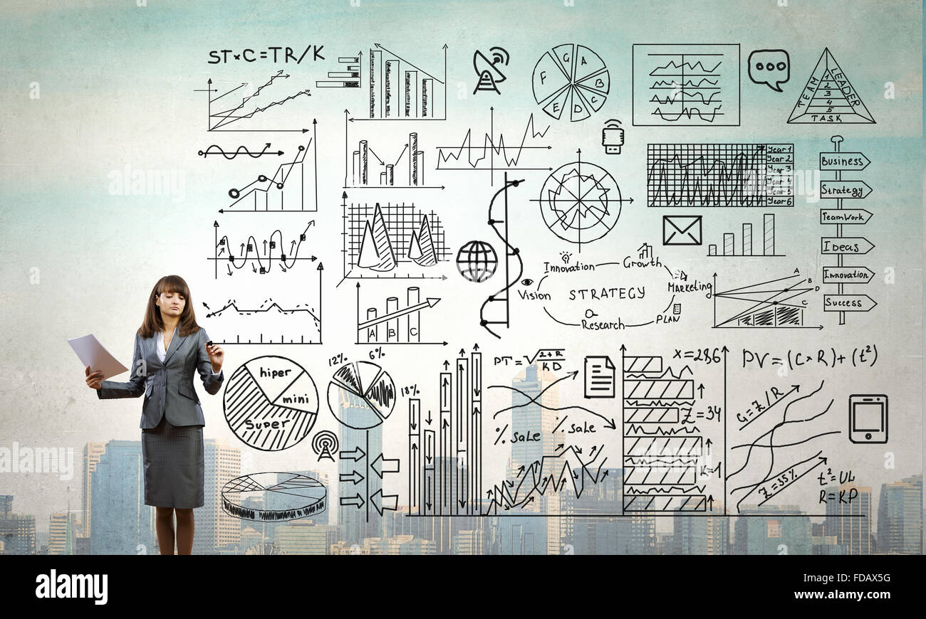 Young businesswoman drawing strategy plan on screen Stock Photo - Alamy