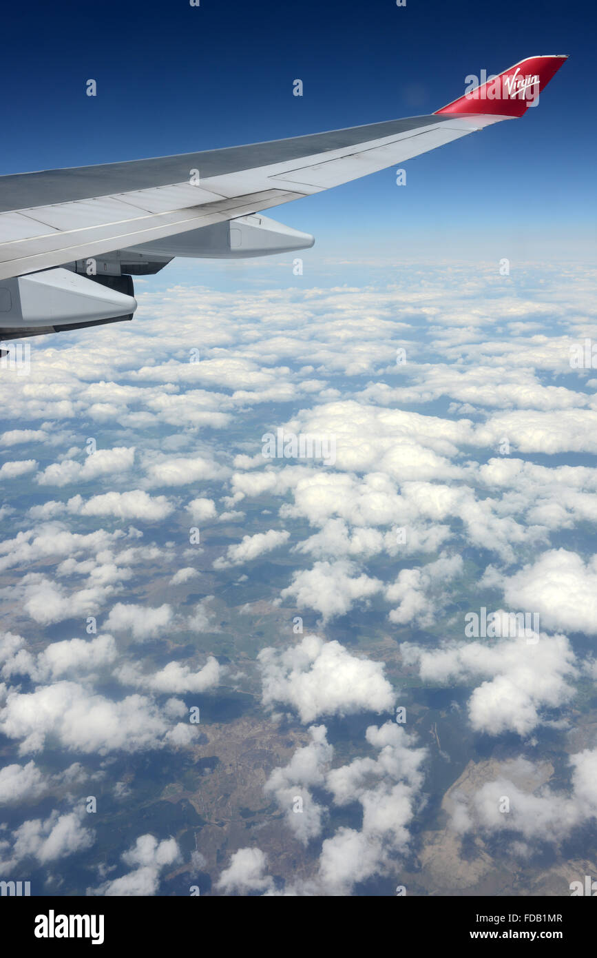 747 wing flaps hi-res stock photography and images - Alamy