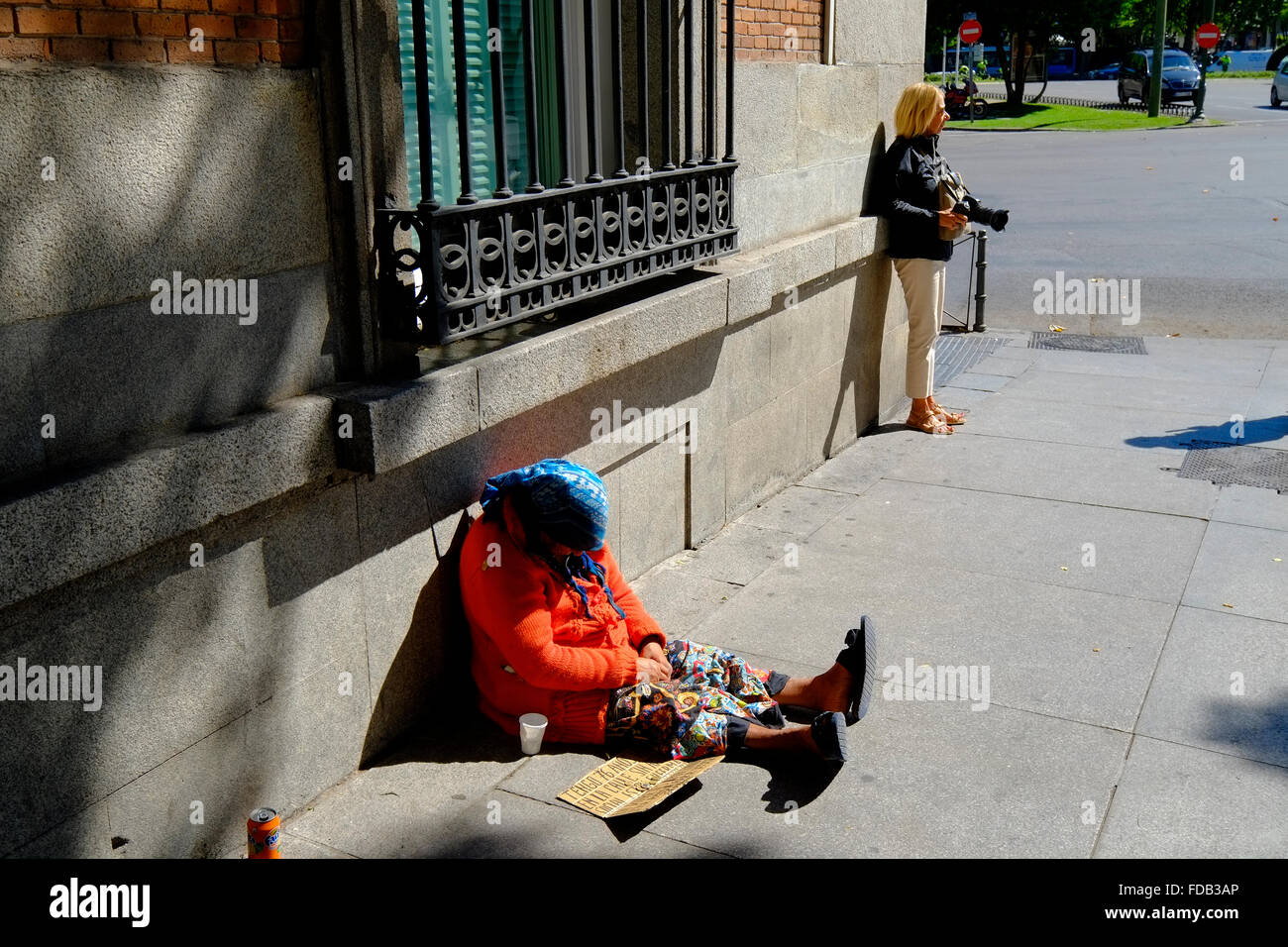Old poor woman spain hi-res stock photography and images - Alamy