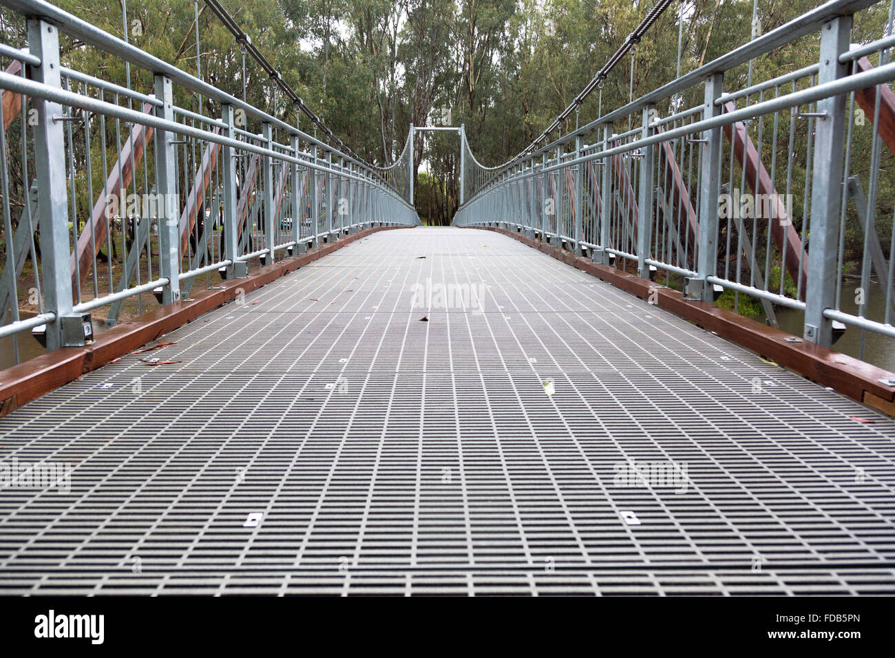 Steel Wire Bridge Stock Photos & Steel Wire Bridge Stock Images - Alamy
