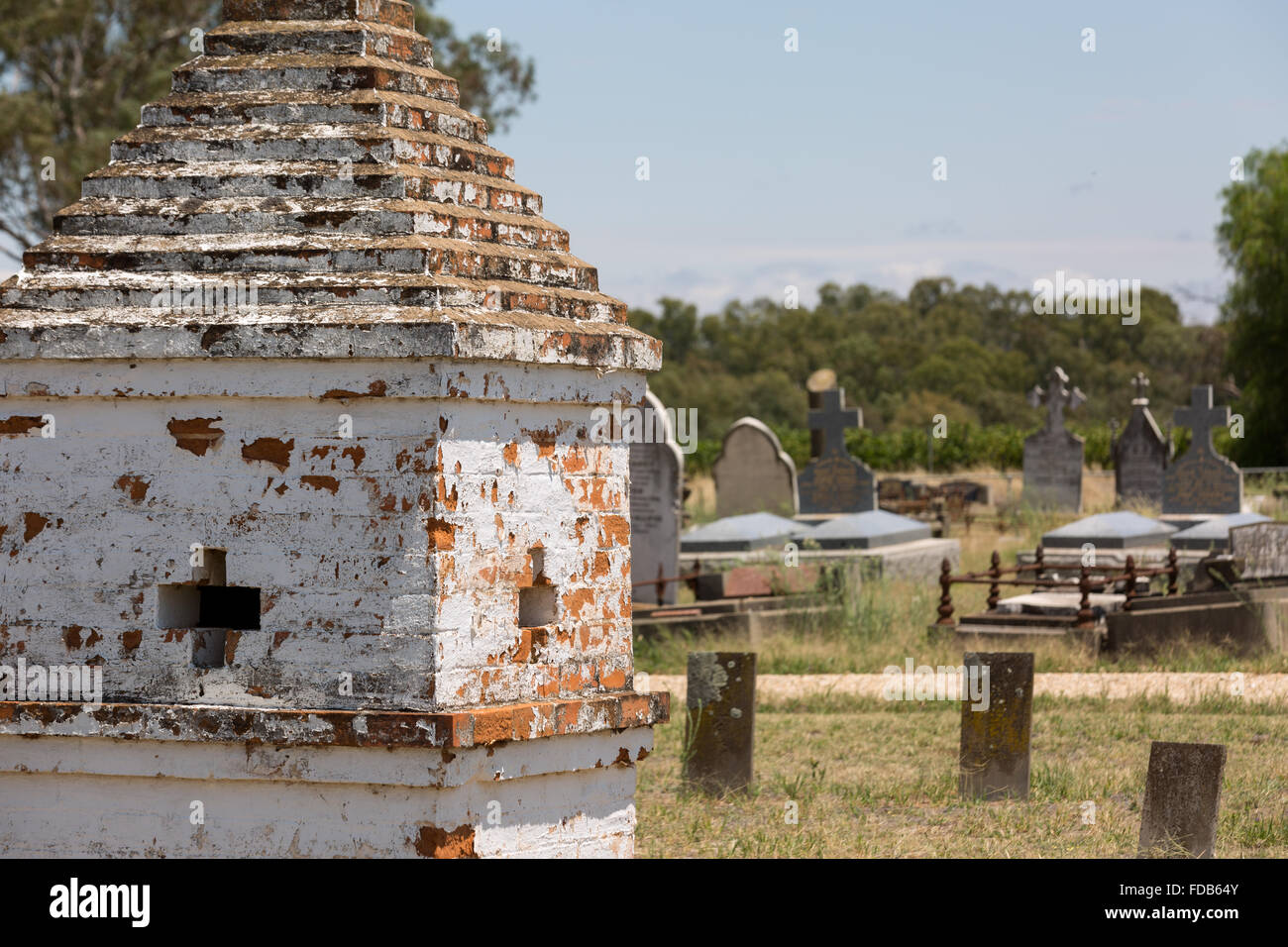 Chinese christian cemetery hi-res stock photography and images - Alamy