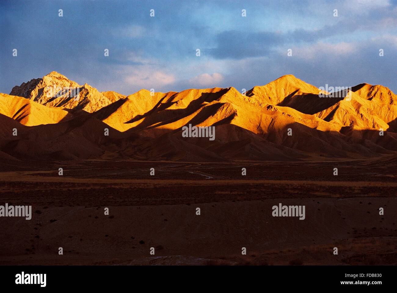 Qinghai Province the desert Stock Photo - Alamy