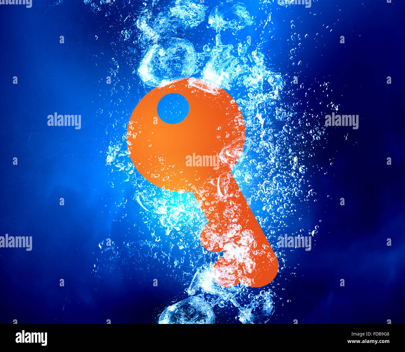 Key sinking in clear blue crystal water Stock Photo - Alamy