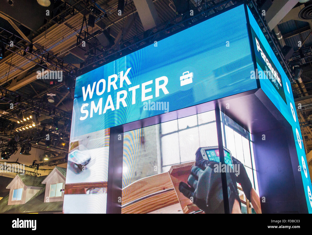 Panasonic led tv hi-res stock photography and images - Alamy