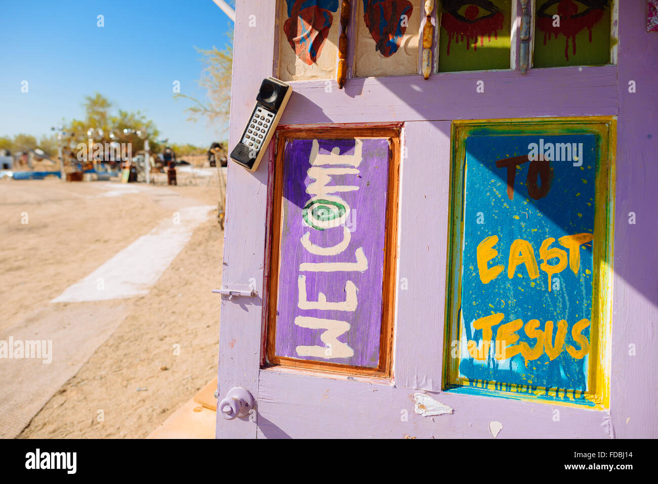 Door art installation hi-res stock photography and images - Alamy