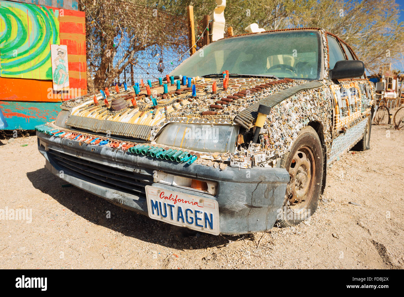 Junky car hi-res stock photography and images - Alamy