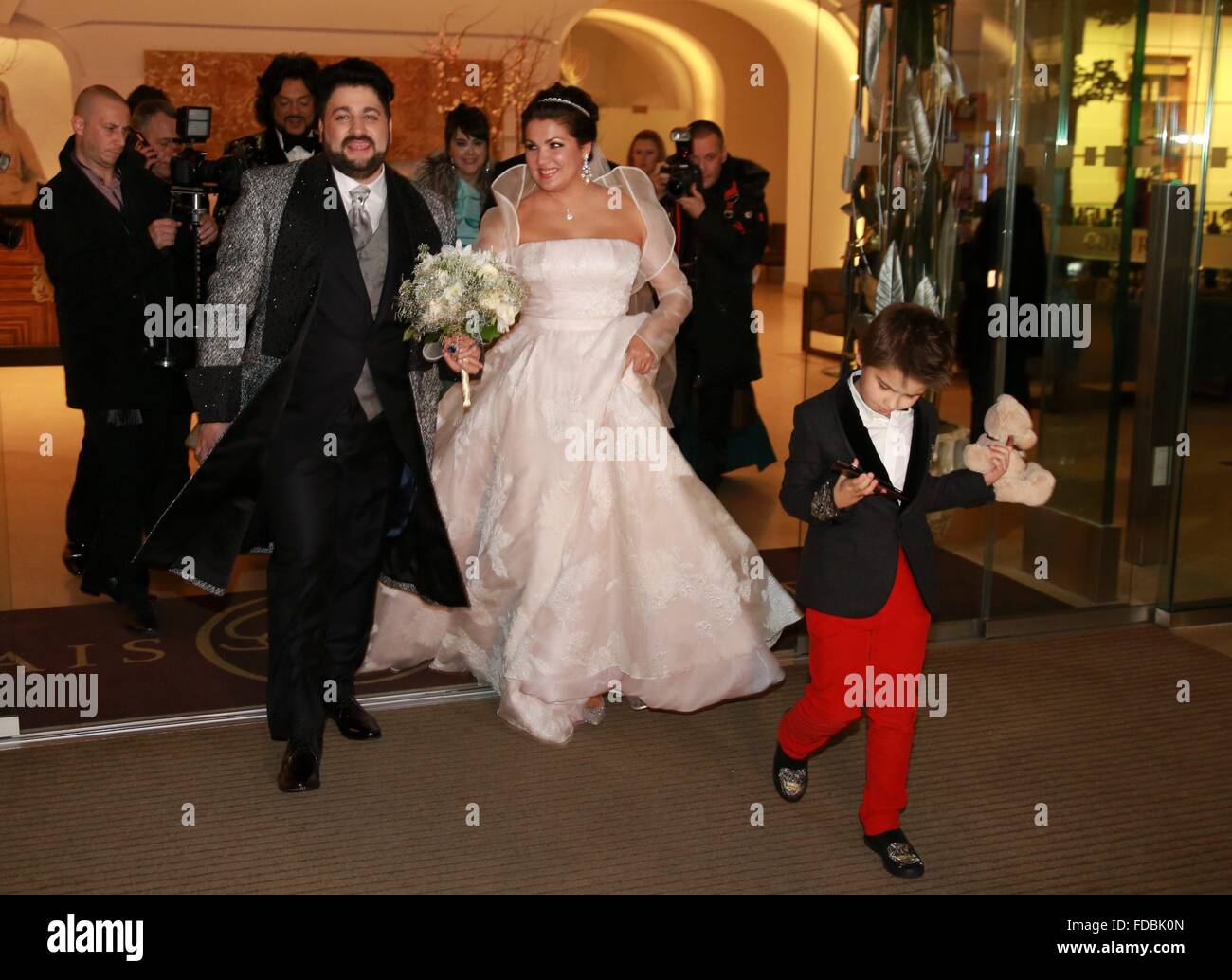 Anna netrebko wedding | Beachweddingtips.com