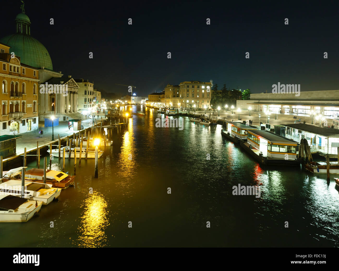 Grand Canal night view with light reflection on water, Venice, Italy ...