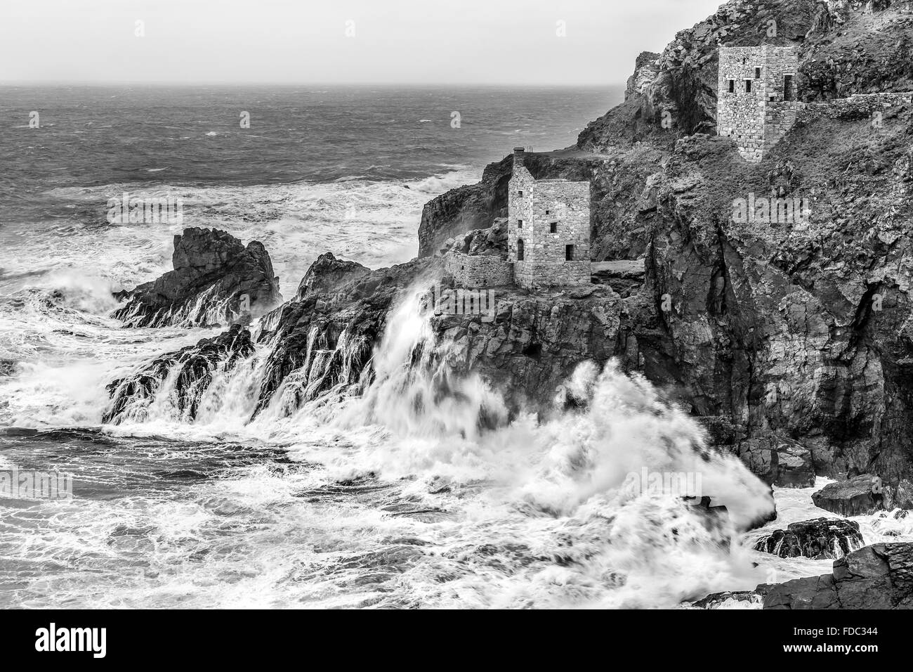 The crown engine houses botallack hi-res stock photography and images ...