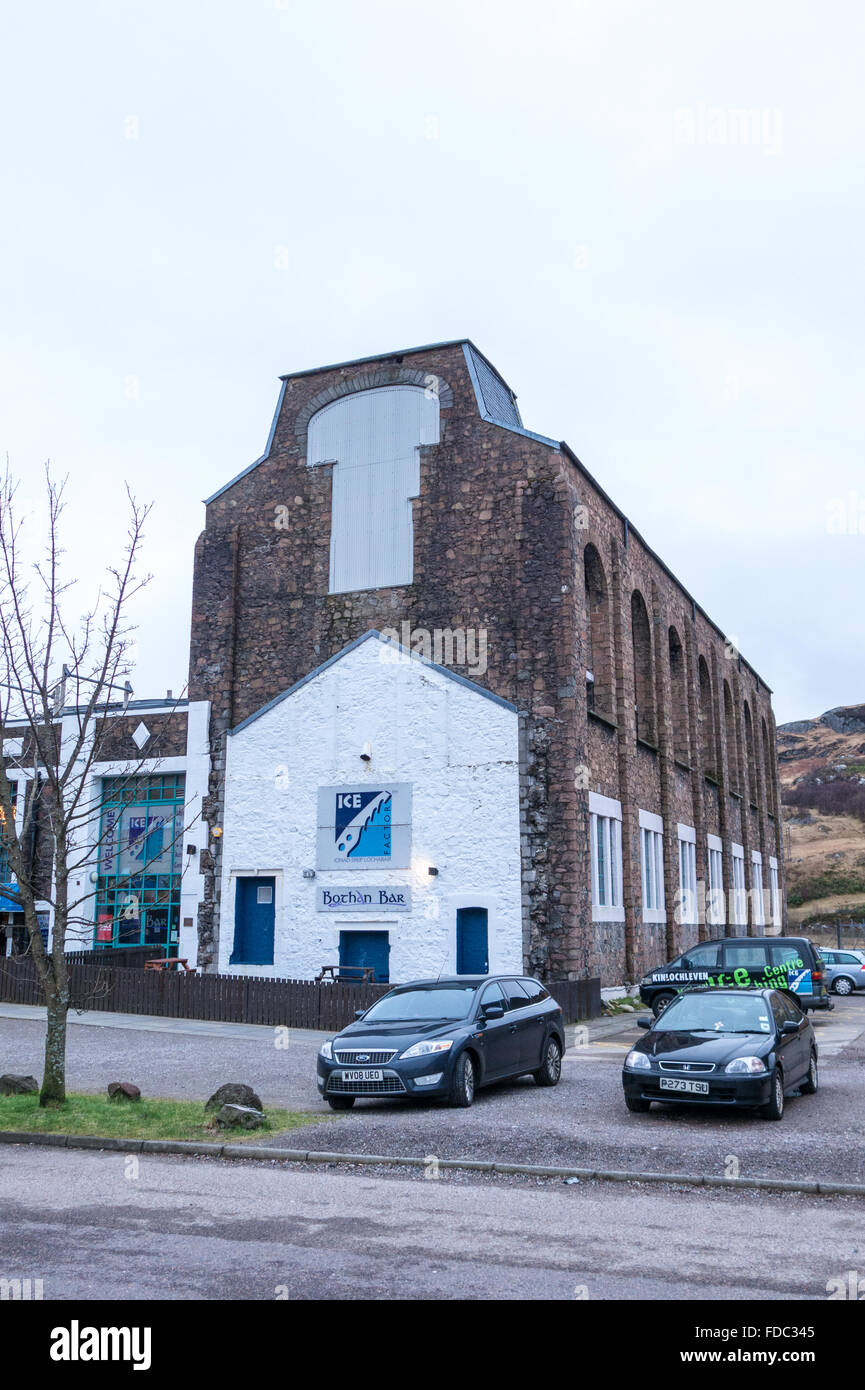 Leven town centre hi-res stock photography and images - Alamy
