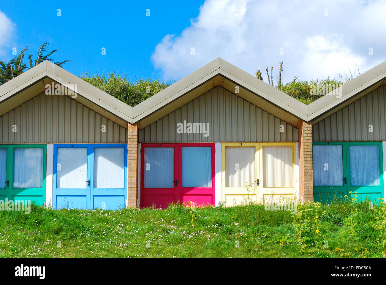Seafront beach huts chalets in exmouth hi-res stock photography and ...