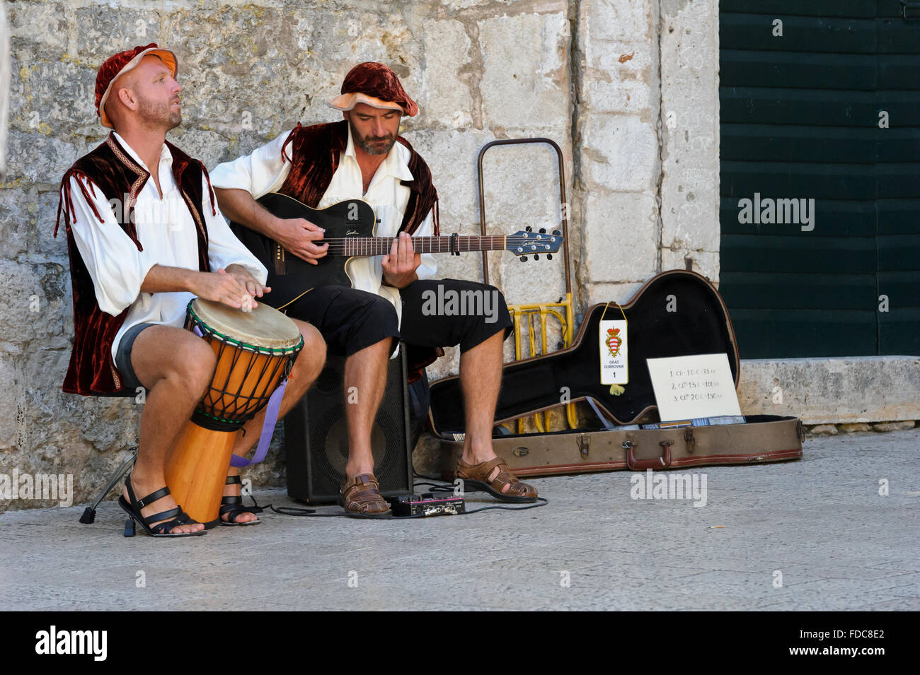 Croatia traditional costume hi-res stock photography and images - Alamy