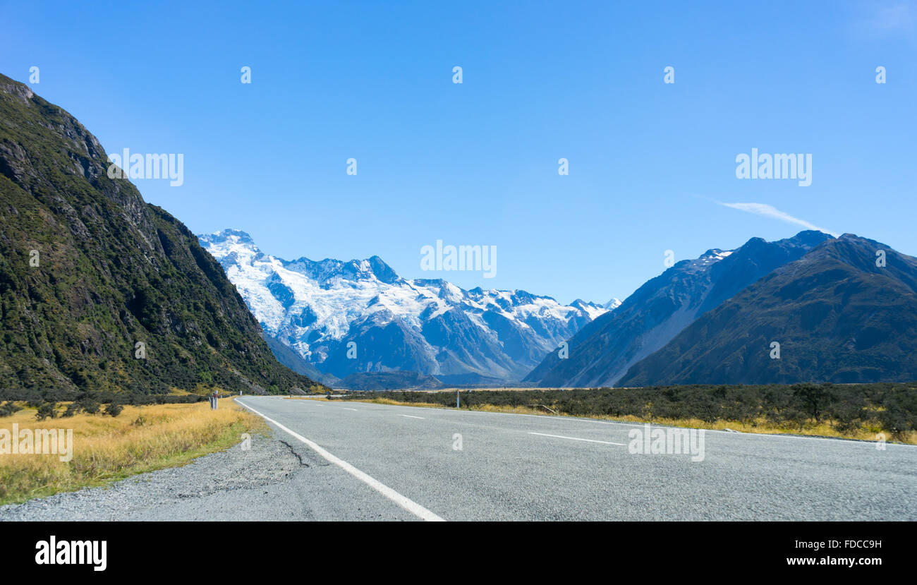 Natural landscape of New Zealand alps and road Stock Photo - Alamy