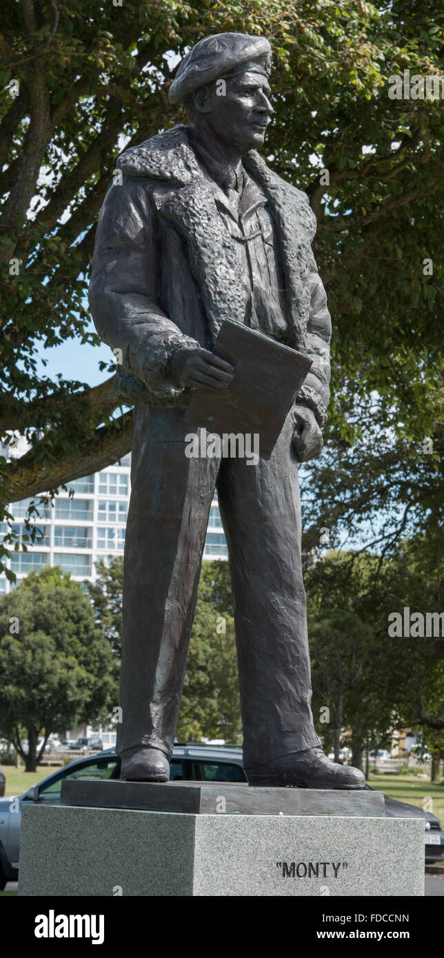 Statue of bernard montgomery hi-res stock photography and images - Alamy