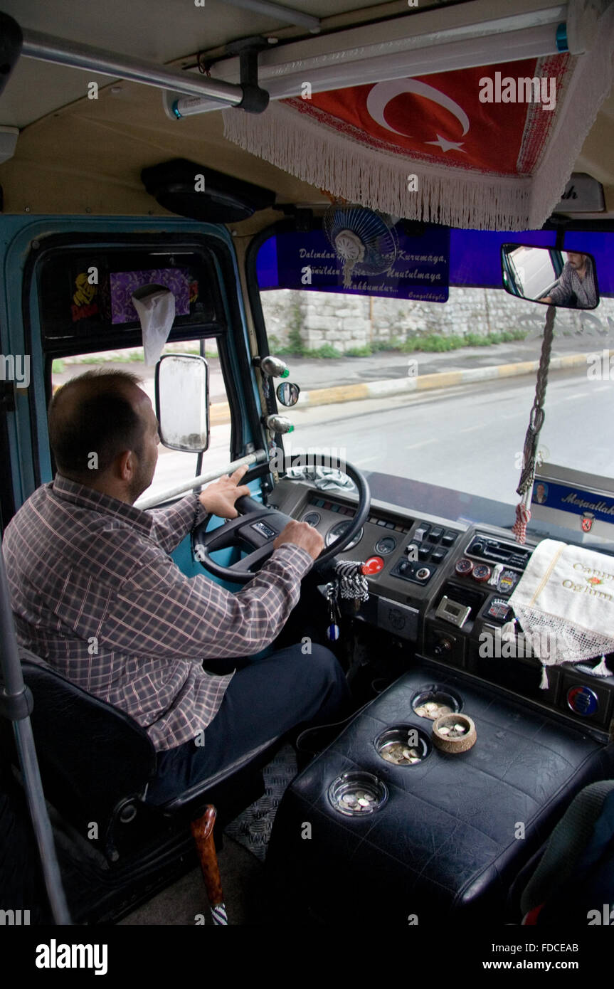 Istanbul rapid bus hi-res stock photography and images - Alamy