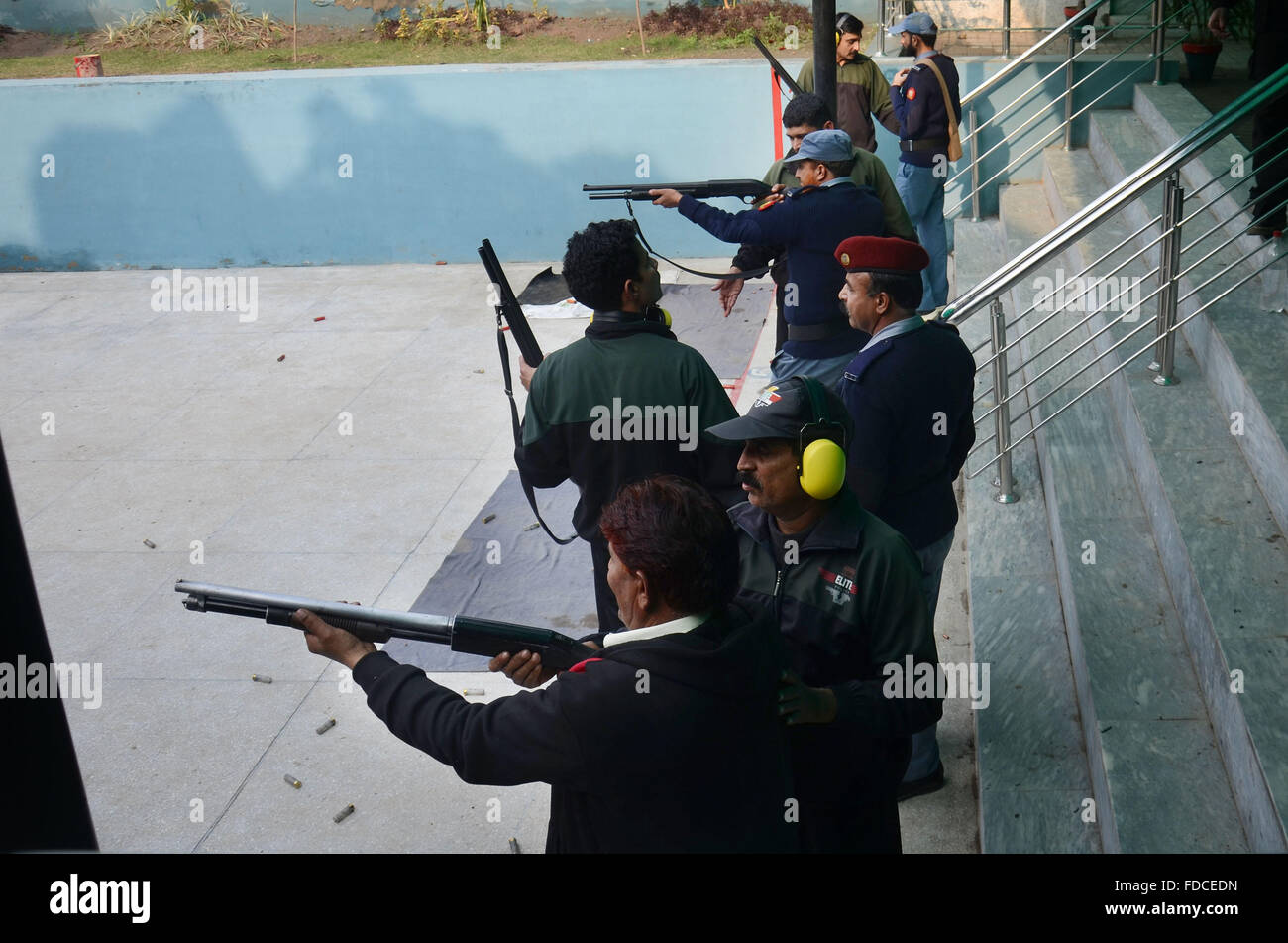Lahore, Pakistan. 30th Jan, 2016. Pakistani police commandos take part ...