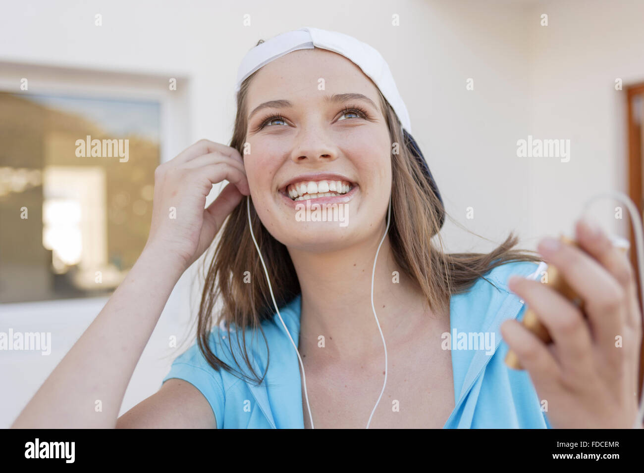 Young woman with MP3 Player Stock Photo - Alamy