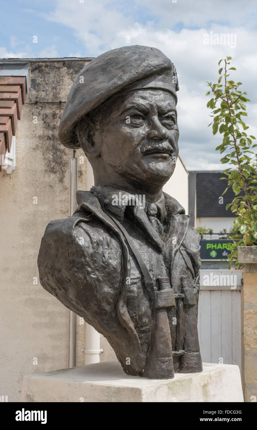 General sir richard gale hi-res stock photography and images - Alamy