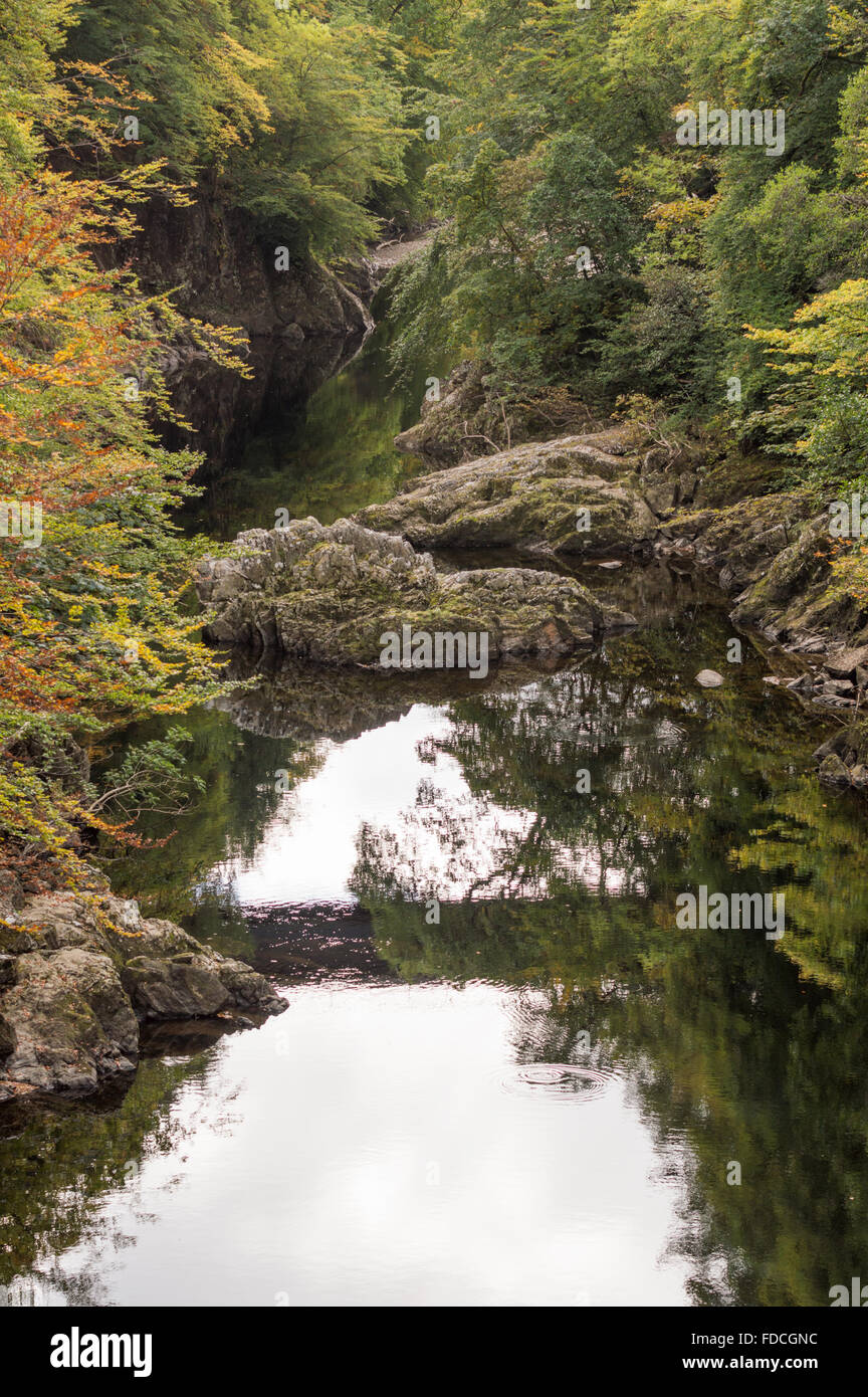 Tummel river hi-res stock photography and images - Alamy