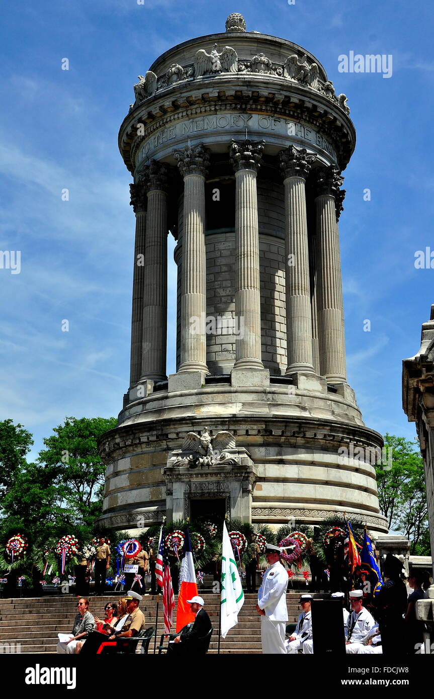 New York City: Memorial Day observances at the Soldiers and Sailors ...
