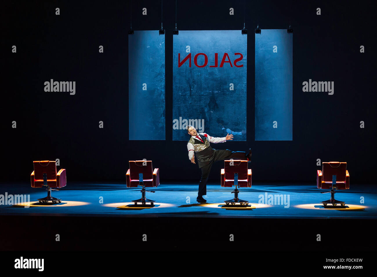 David pountney hi-res stock photography and images - Alamy