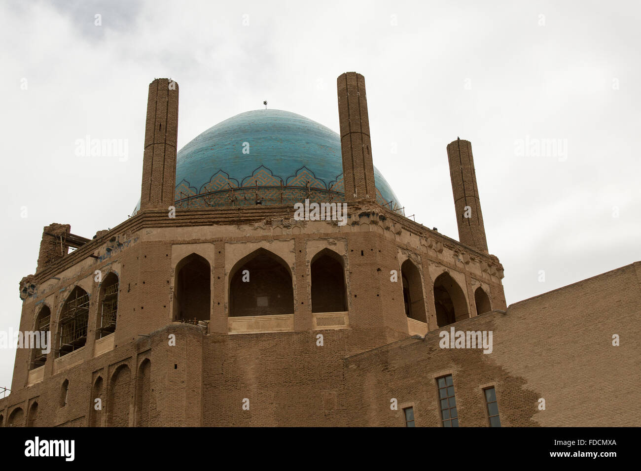 Dome of soltaniyeh hi-res stock photography and images - Alamy