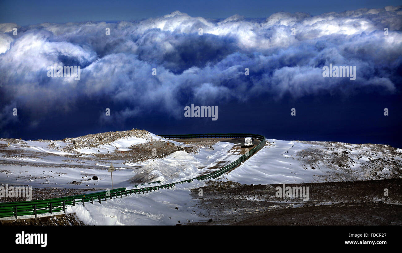 Sichuan Province Ganzi the Gongga mountain Stock Photo - Alamy